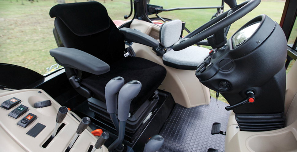 Cabins for tractors | Lochmann Cabins