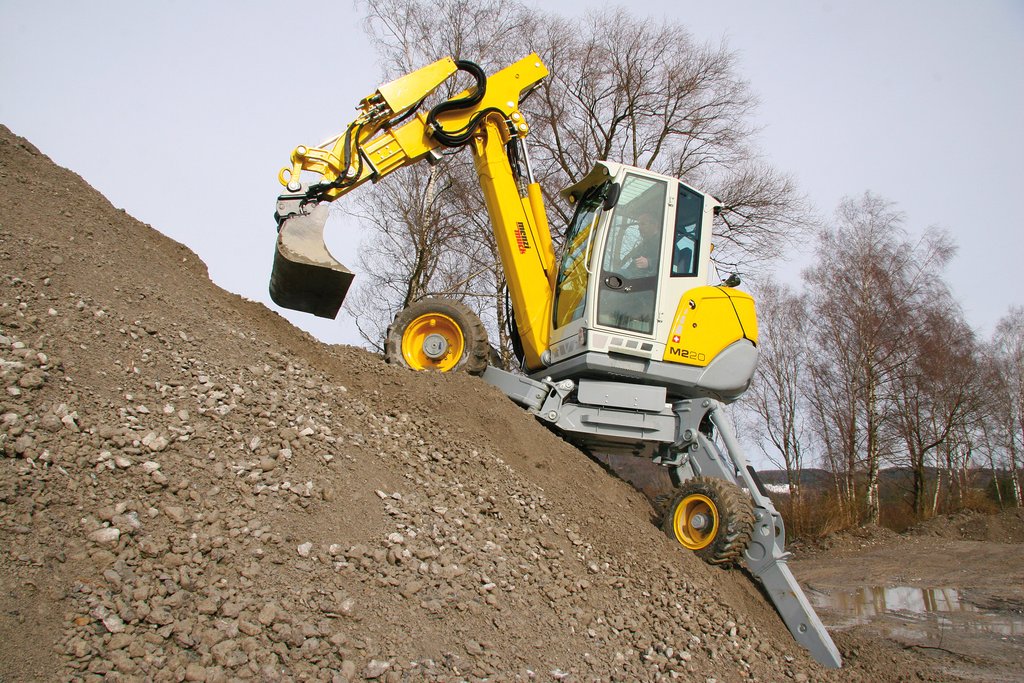 Cabins for construction machines | Lochmann Cabins