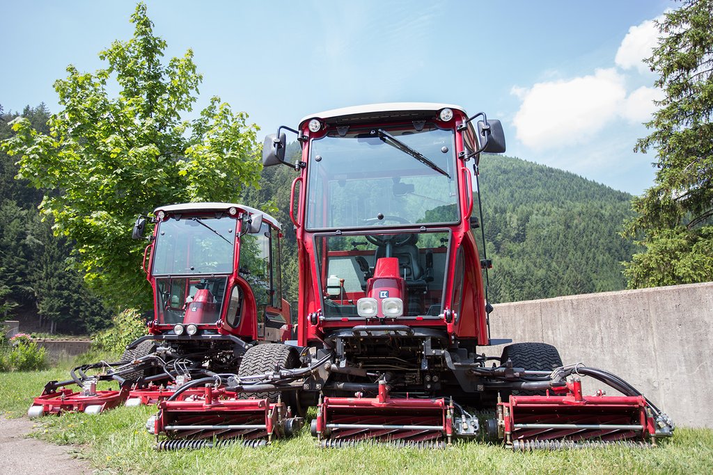 Cabins for communal vehicles | Lochmann Cabins